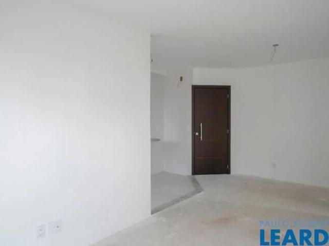 Imoveis na Vila Valparaíso