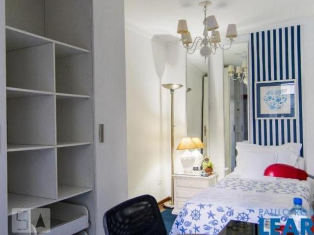 Imoveis na Vila Valparaíso