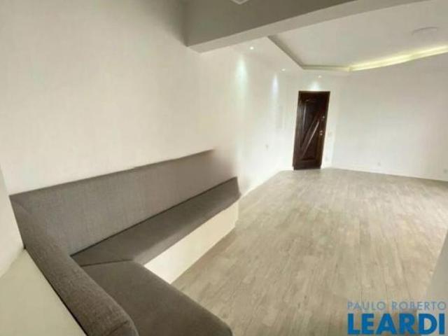 Imoveis na Vila Valparaíso