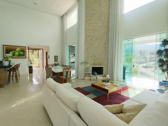 Imoveis na Villa Bella