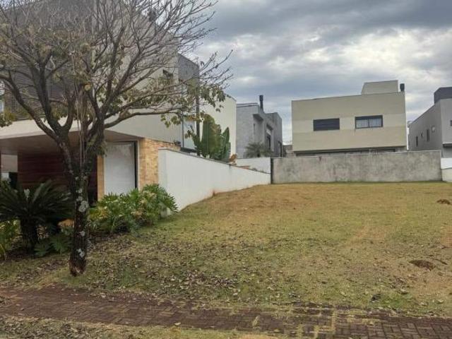 Imoveis nas Vivendas do Arvoredo