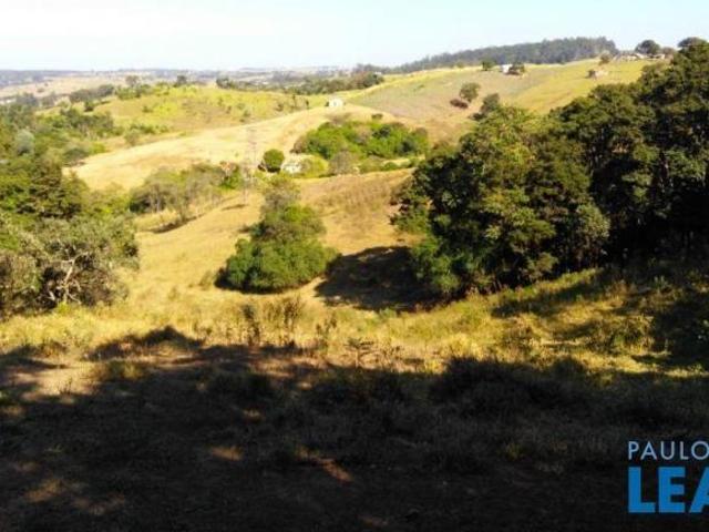 Imoveis no Morro das Pedras