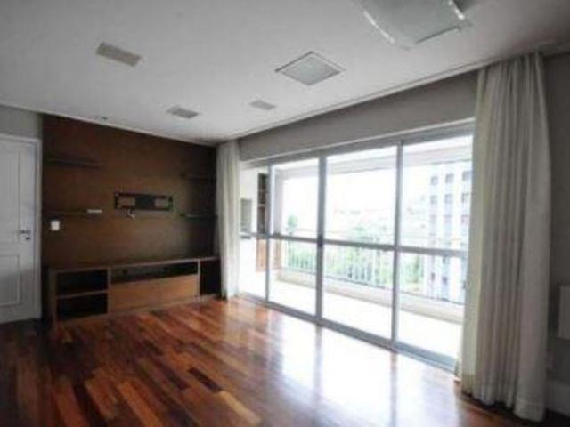 Apartamento à venda com 3 quartos na Morumbi
