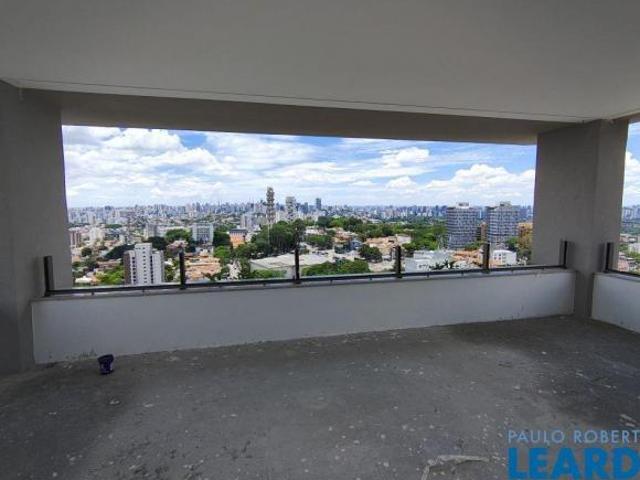 Imoveis no Alto da lapa