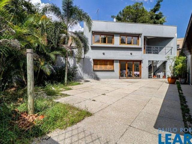 Imoveis no Alto de Pinheiros