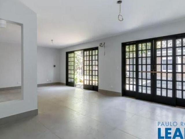 Imoveis no Alto de Pinheiros