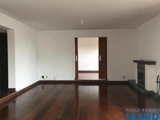 Imoveis no Alto de Pinheiros