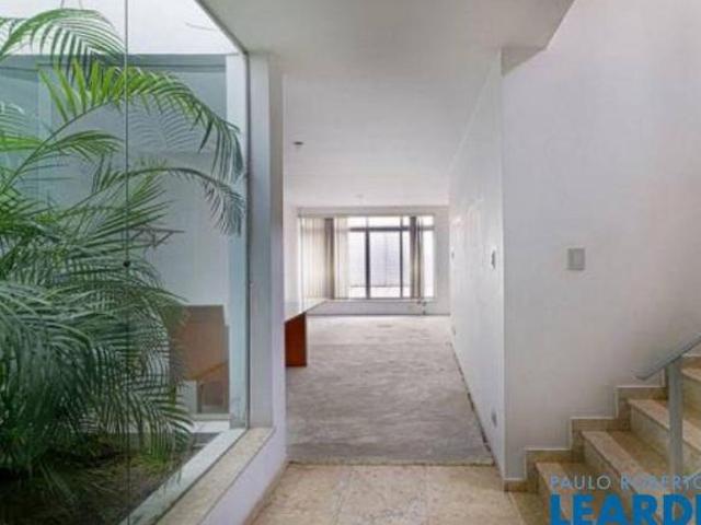 Imoveis no Alto de Pinheiros