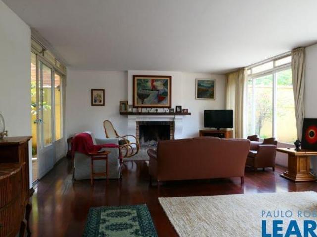 Imoveis no Alto de Pinheiros