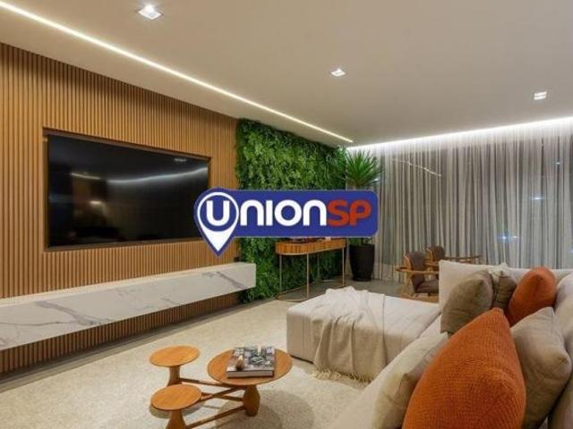 Apartamento com 4 dormitórios à venda, 180 m² por R$ 3.259.244,16 Alto de Pinheiros São Paulo/SP