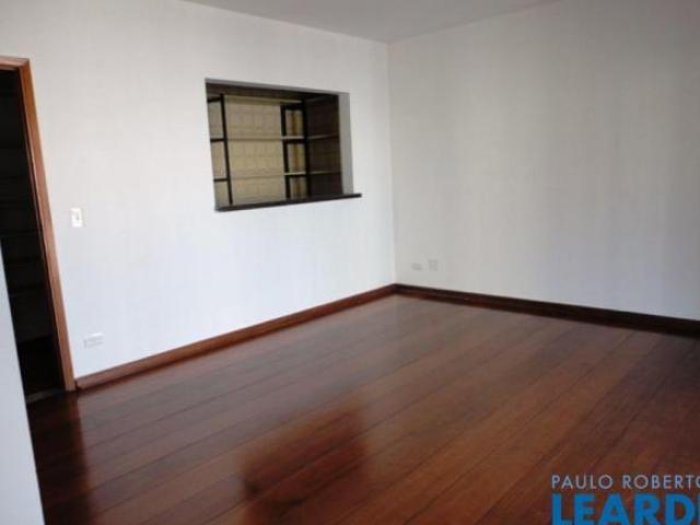 Imoveis no Campo Belo