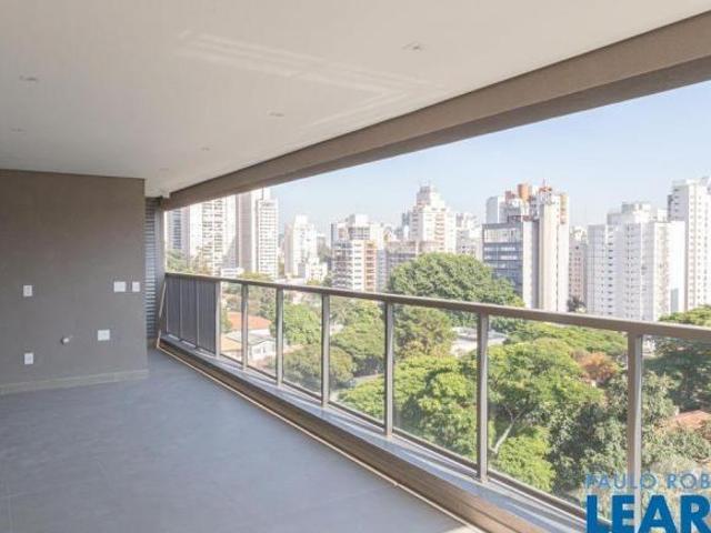 Imoveis no Campo Belo