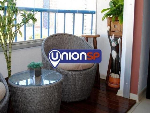 Apartamento com 2 dormitórios à venda, 71 m² por R$ 750.000,00 Campo Belo São Paulo/SP