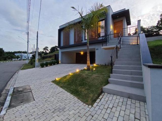 Casa em Centro, Vinhedo/SP de 272m² 3 quartos à venda por R$ 2.550.000,00