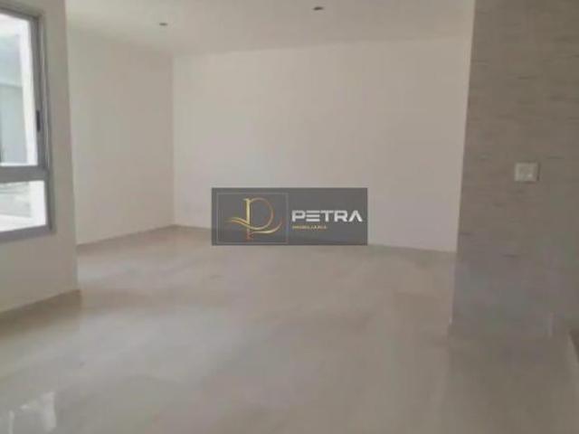 Casa à venda no Centro