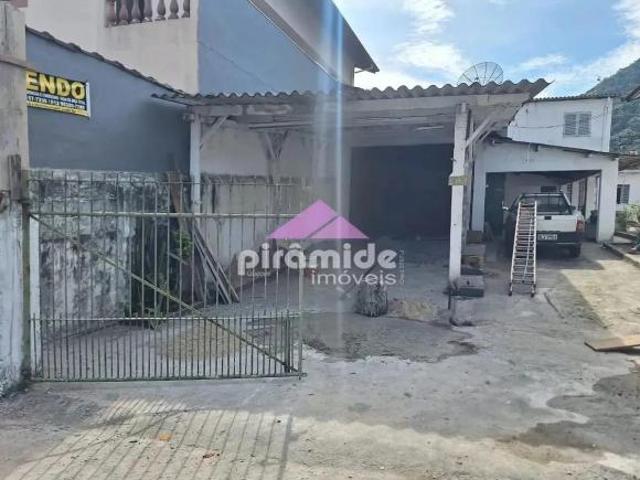 Casa à venda no Centro