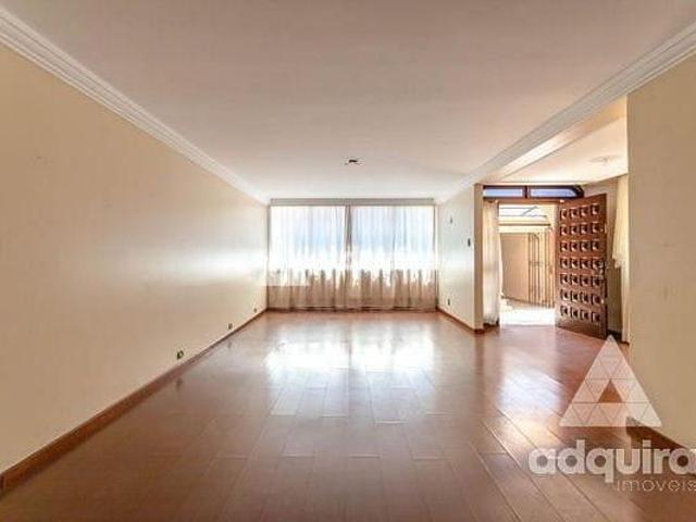 Casa em Centro, Ponta Grossa/PR de 203m² 3 quartos à venda por R$ 1.500.000,00 ou para locação R$ 5