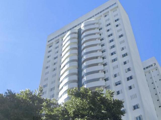 Imoveis no Centro Cívico