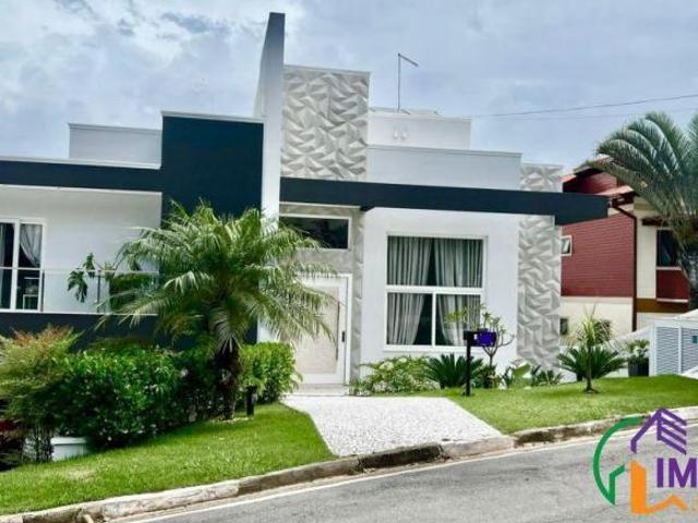Imoveis no Condomínio Arujá 5