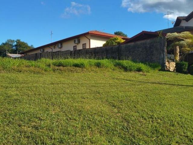 Imoveis no Condomínio Green Boulevard