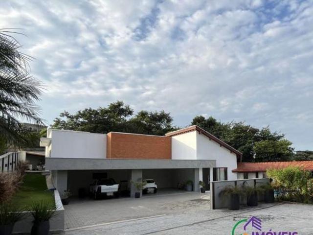 Imoveis no Condomínio Moinho de Vento