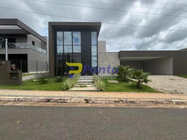 Imoveis no Condomínio Vitória Golf