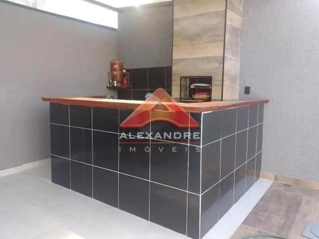 Imoveis no Condomínio Vila Patrícia