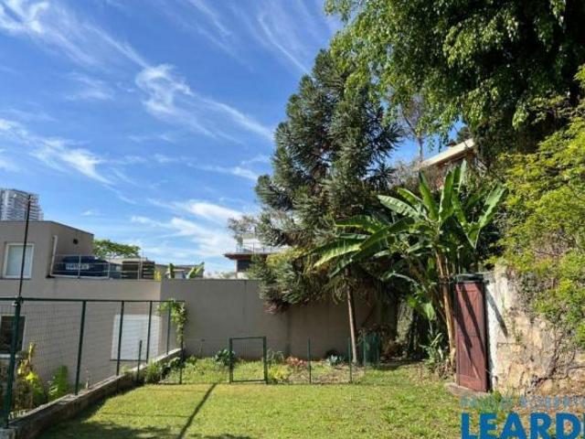 Imoveis no Jardim Vitória Régia