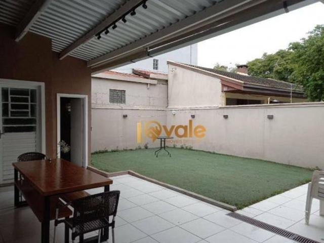 Casa em Jardim América, São José dos Campos/SP de 236m² 3 quartos à venda por R$ 950.000,00