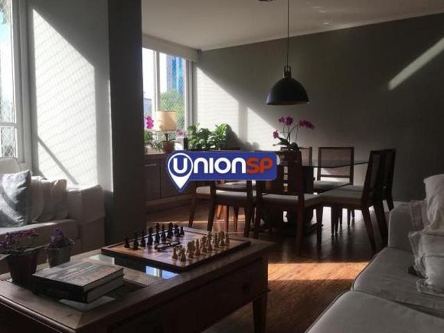 Apartamento com 3 dormitórios à venda, 111 m² Jardim América São Paulo/SP