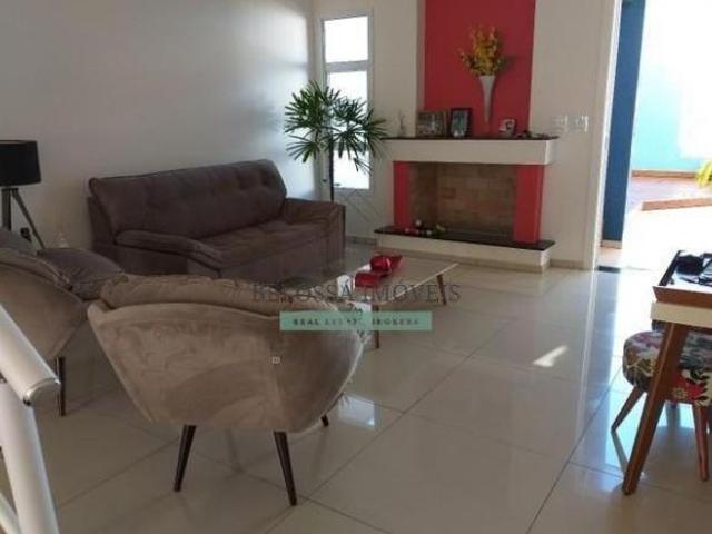 Imoveis no Jardim Colônia