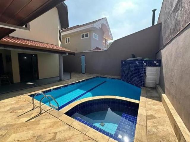 Imoveis no Jardim das Colinas