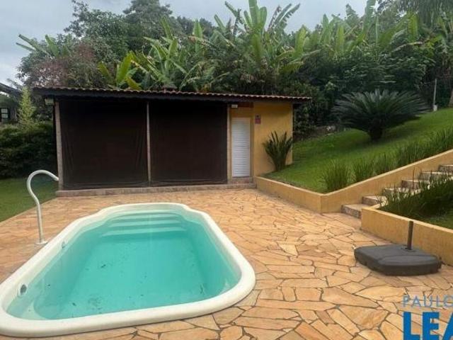 Imoveis no Jardim Estância Brasil