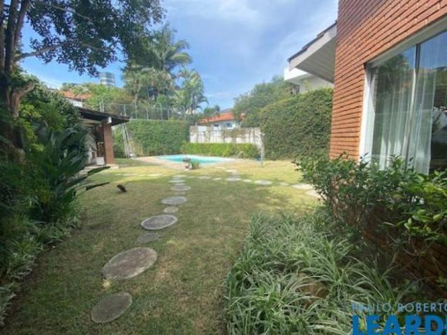 Imoveis no Jardim Leonor