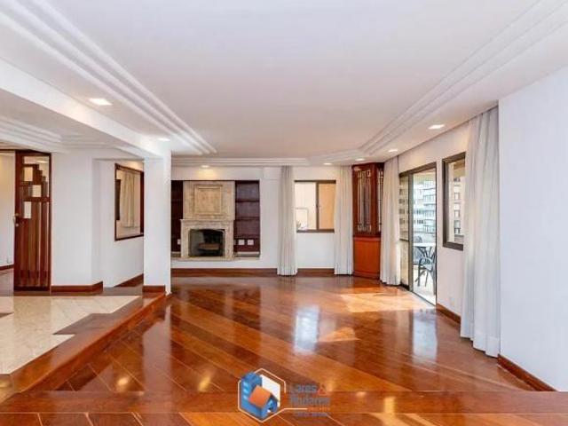 Apartamento à venda no Jardim Paulista