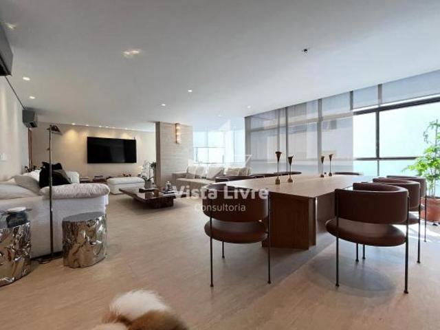 Apartamento à venda no Jardim Paulista