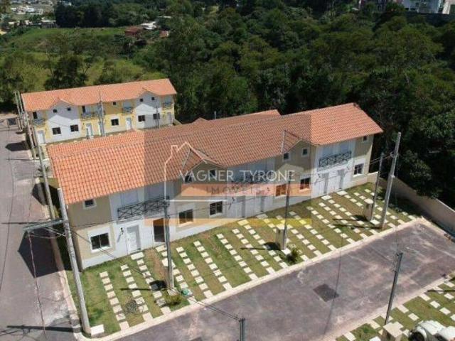 Casa em Jardim Pioneira, Cotia/SP de 80m² 2 quartos à venda por R$ 435.000,00