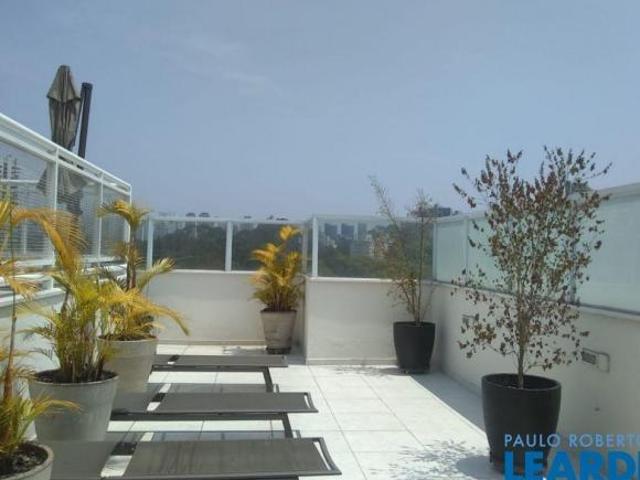Imoveis no Panamby
