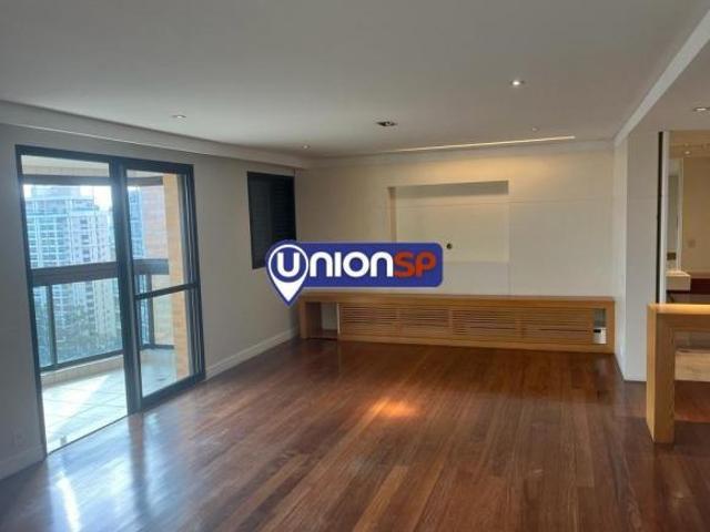 Apartamento com 3 dormitórios à venda, 192 m² por R$ 2.300.000,00 Panamby São Paulo/SP