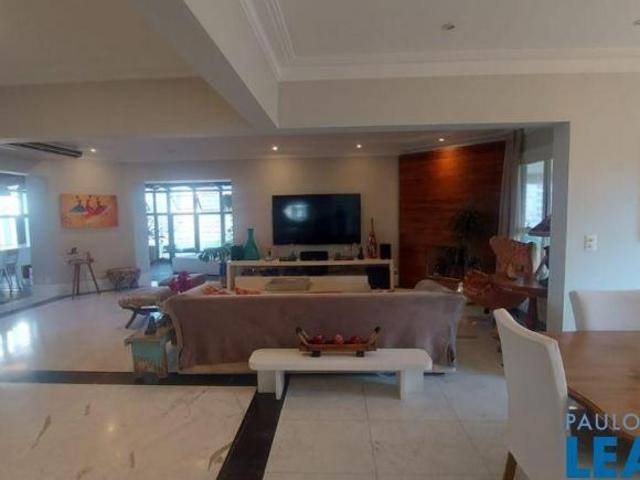 Imoveis no Panamby