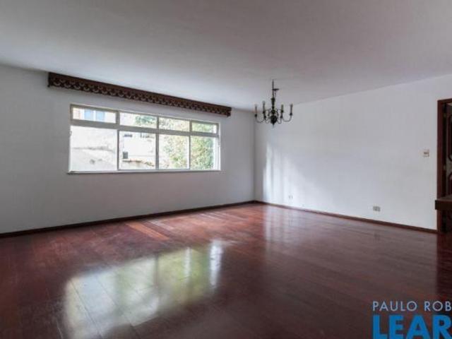 Imoveis no Paraíso