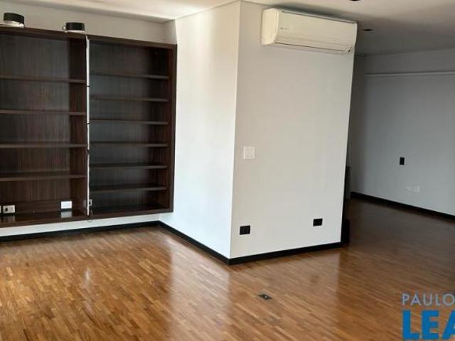 Imoveis no Paraíso
