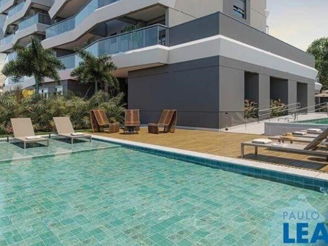 Imoveis no Paraíso