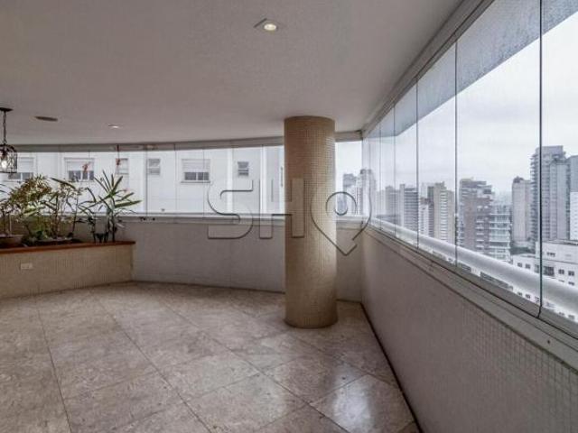 Imoveis no Paraíso