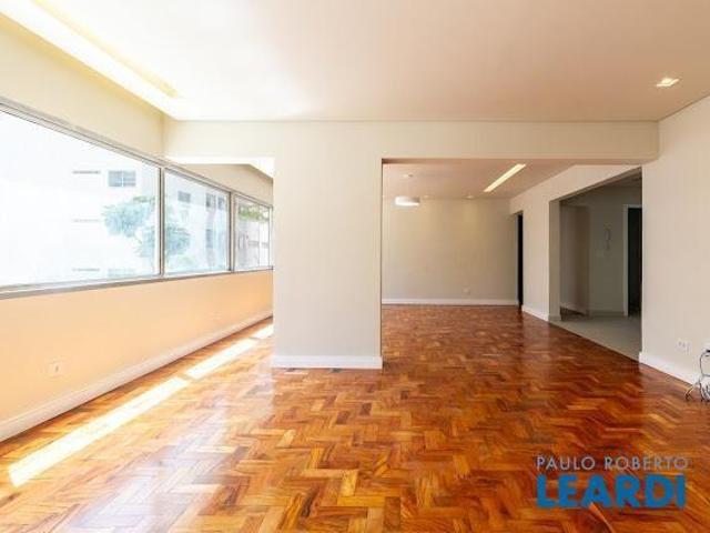 Imoveis no Paraíso