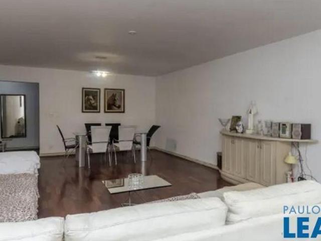 Imoveis no Paraíso
