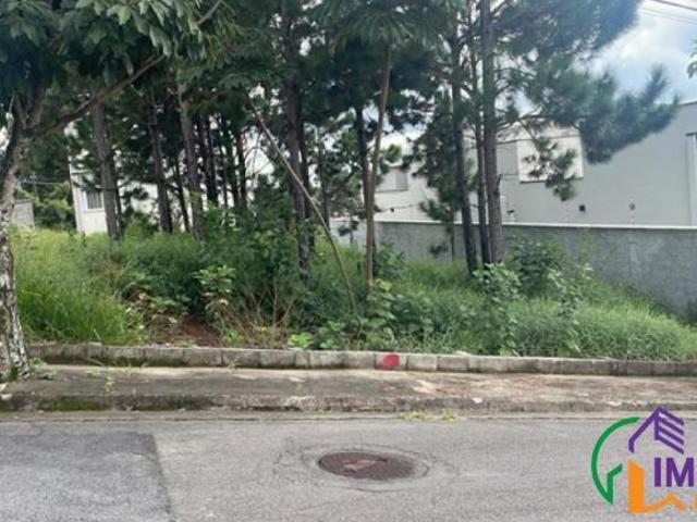 Imoveis no Parque San Carlo