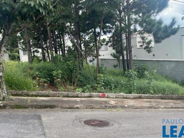 Imoveis no Parque San Carlo