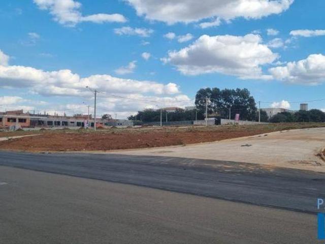 Imoveis no Residencial Campo Florido