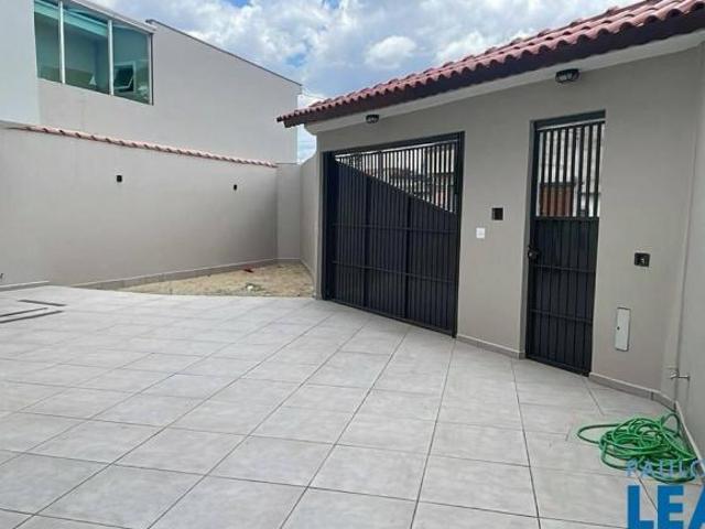 Imoveis no residencial Flamboyant